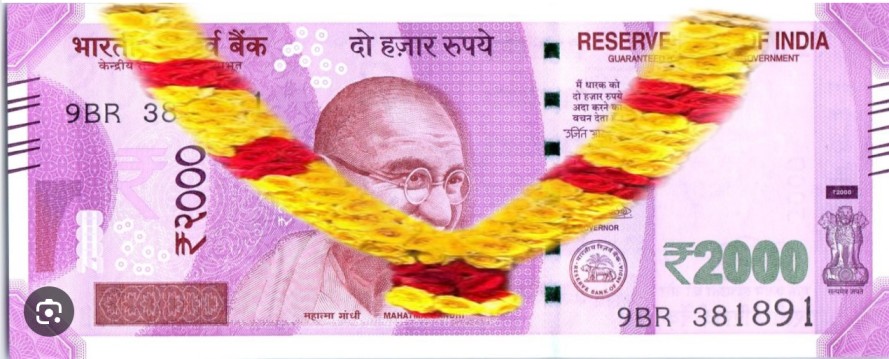 RIP ₹ 2000. But how will it impact my Investments?